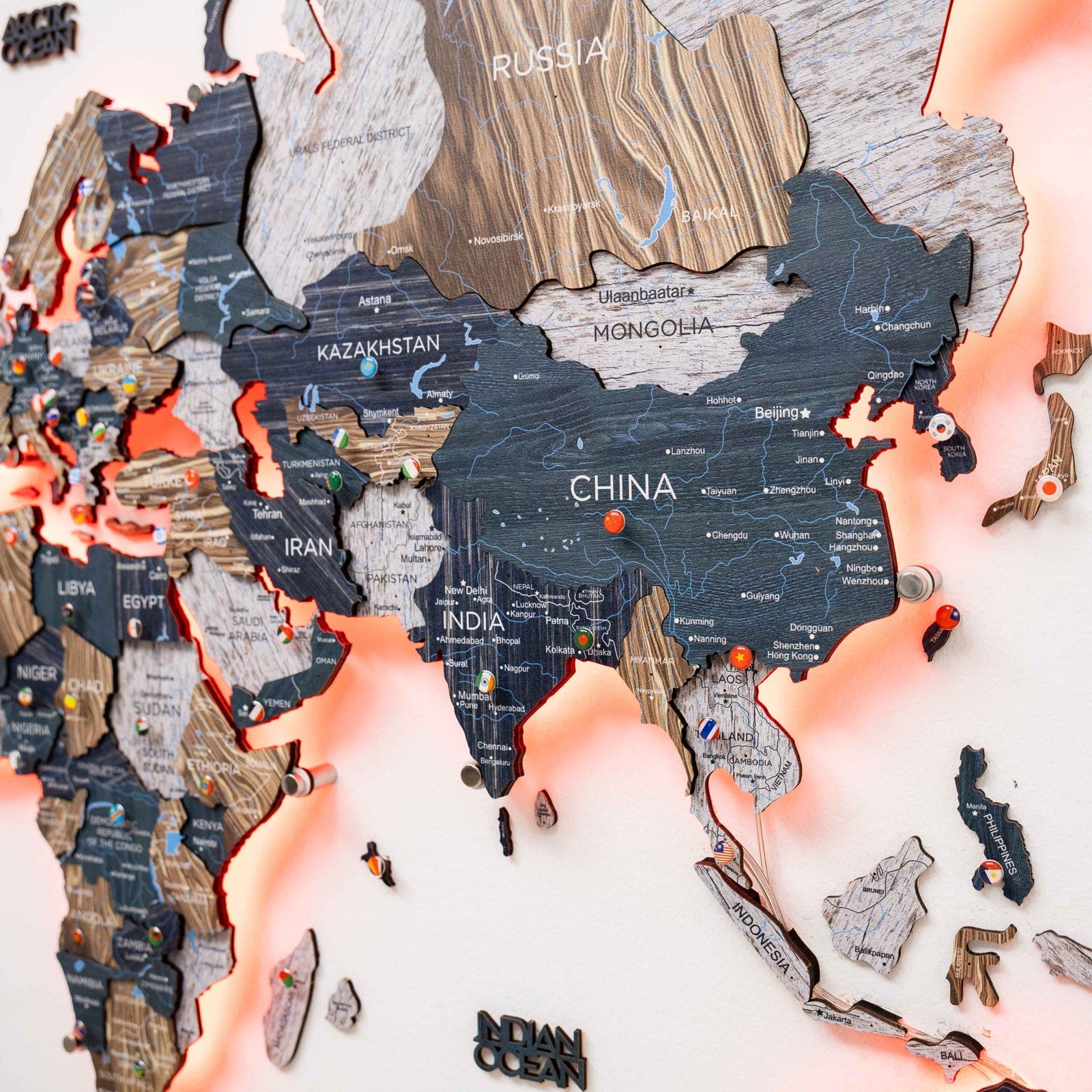 3D LED / LUMINOUS Wooden World Map Mystery ‣ Order Now