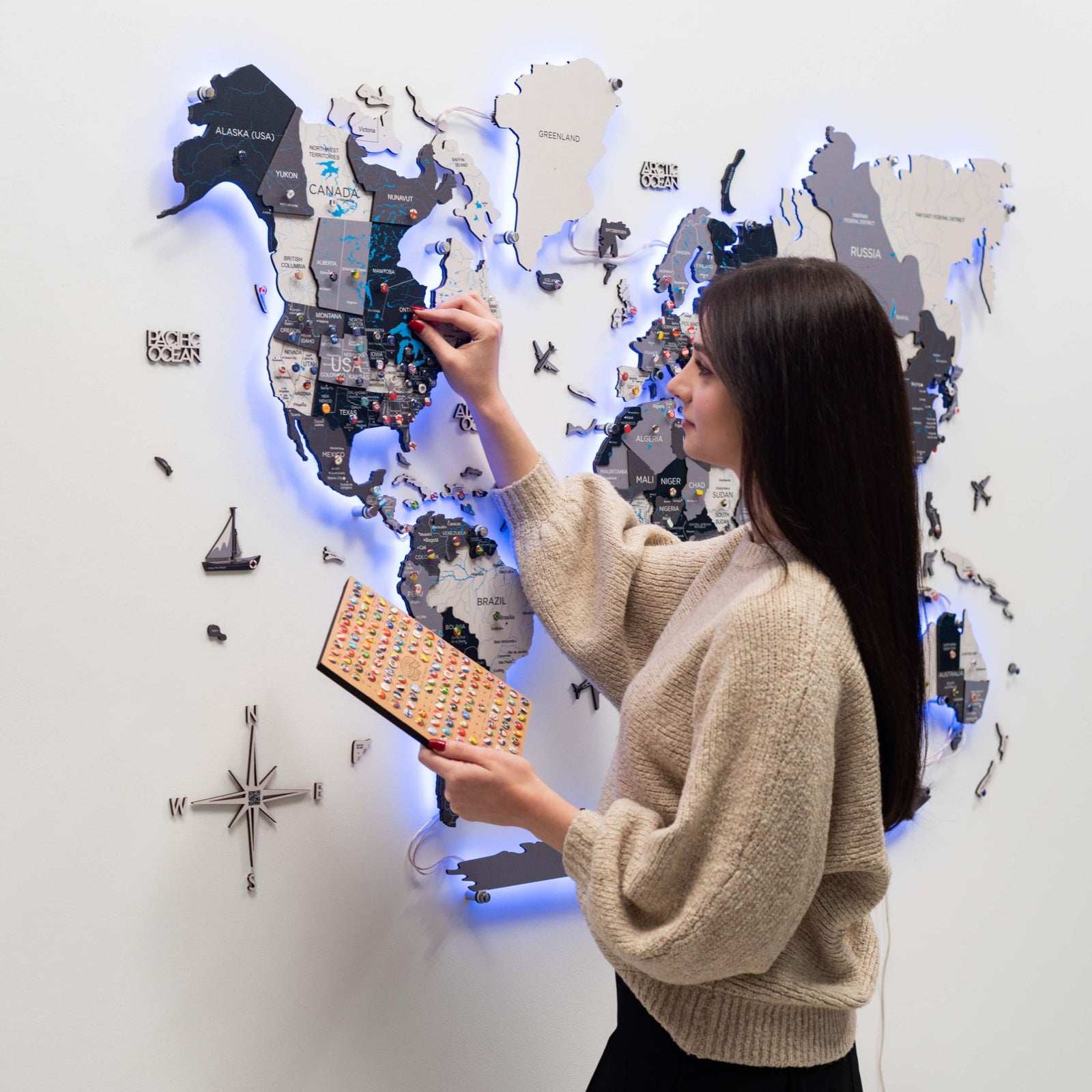 3D LED / LUMINOUS Wooden World Map Nordik ‣ Order Now