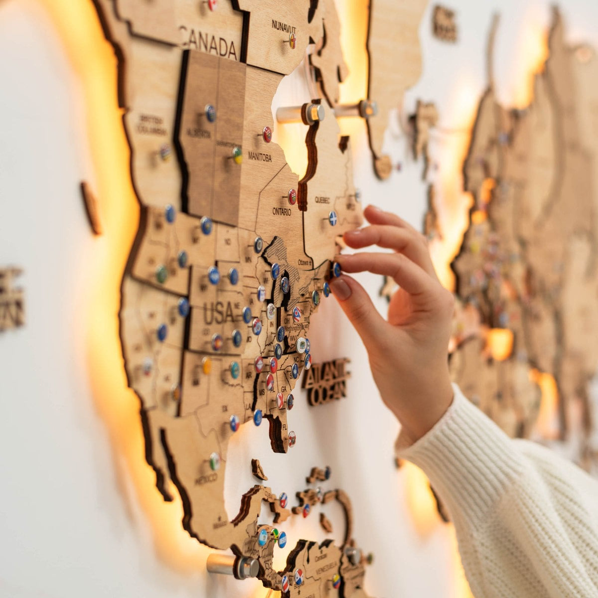 3D LED Wooden World Map - Light ‣ From Enjoy The Wood