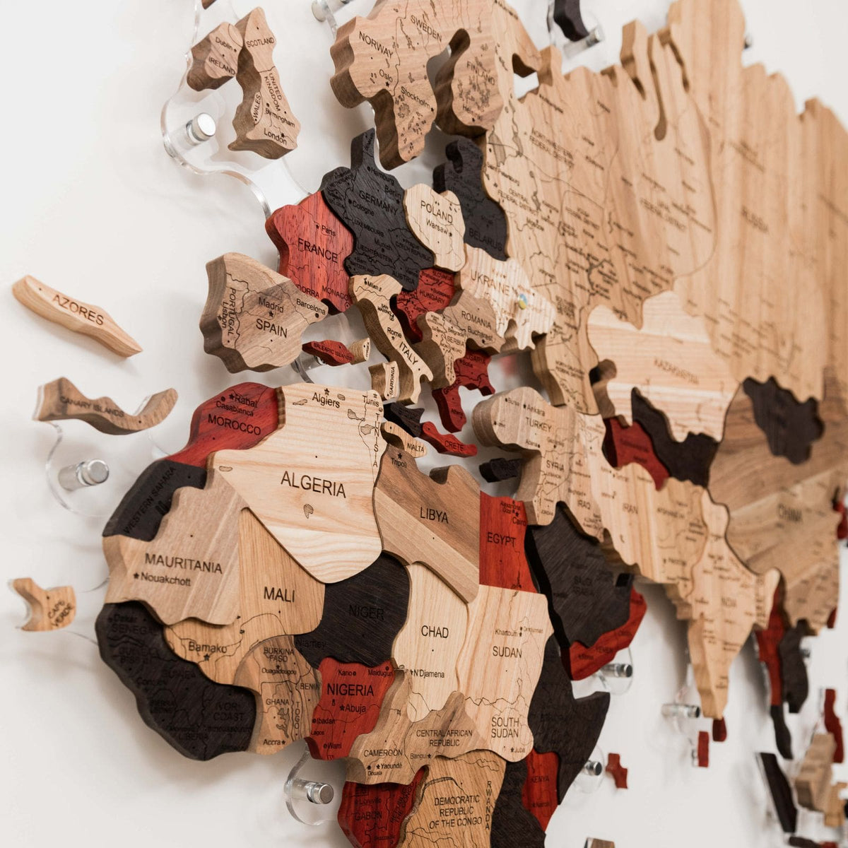3D Solid Wooden World Map → Enjoy The Wood ‣ Order Now