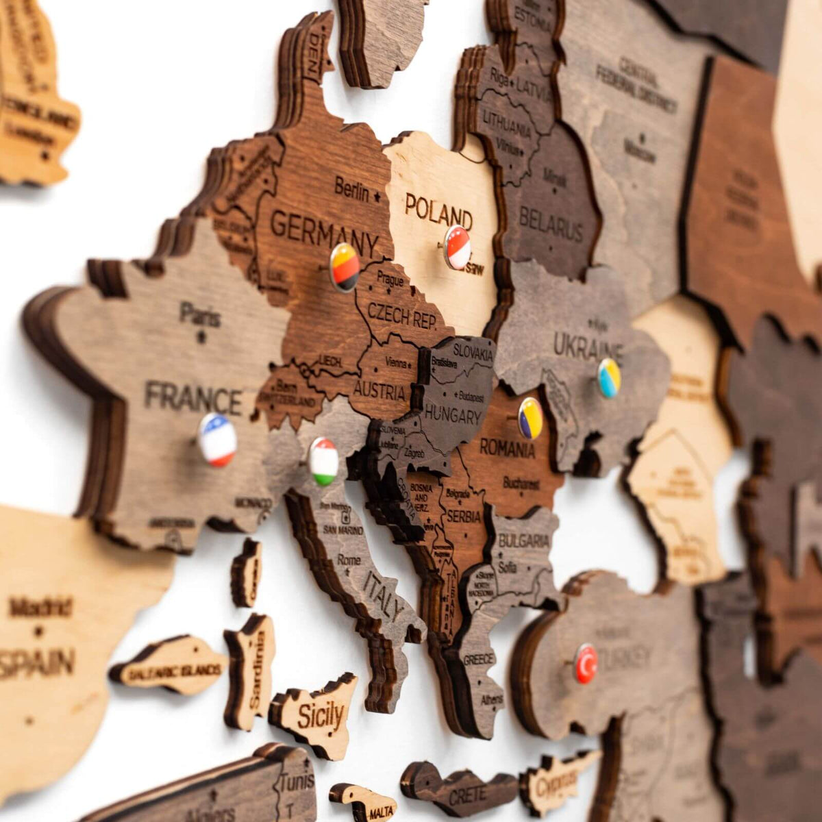 3D Wooden World Map Multicolor (US Only) ‣ Enjoy The Wood