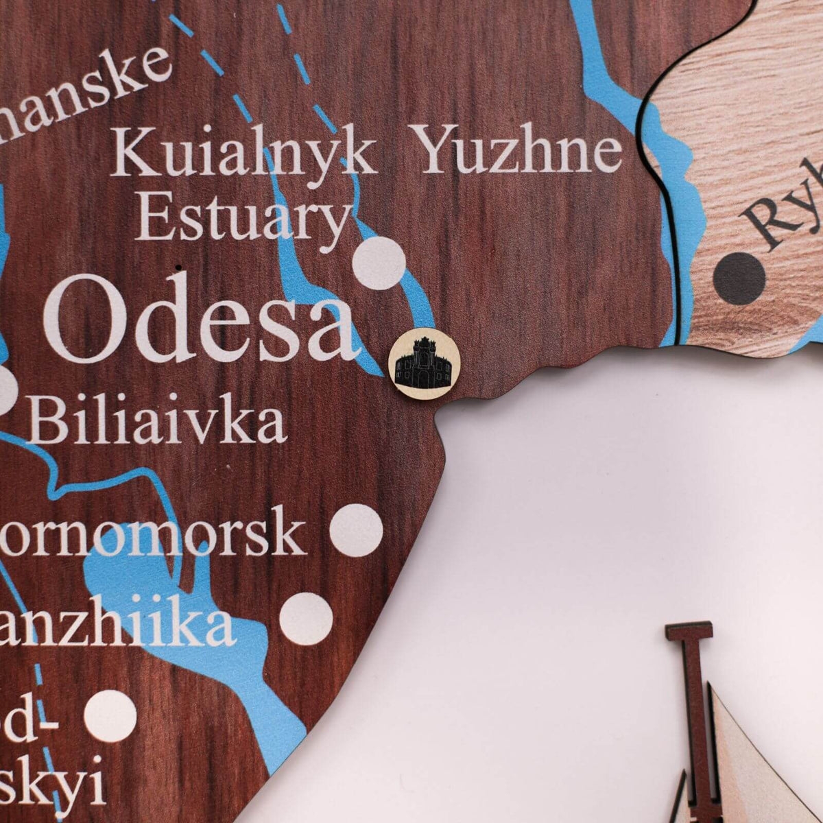 Ukrainian Landmarks Pins from Enjoy The Wood ‣ Order Now